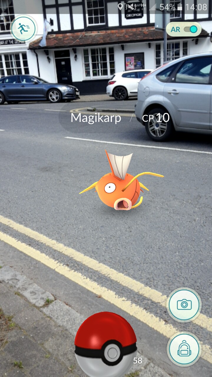Incontrare Magikarp attraverso Pokémon GO e trattenere le risate ...